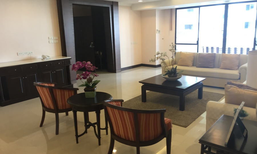 Hawaii Tower | Findbangkokroom